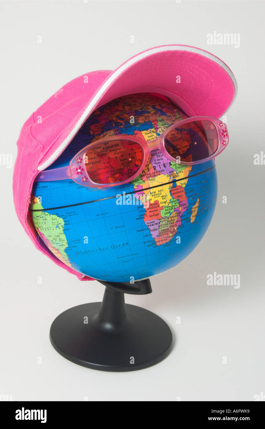 Globe with sunglasses and cap, symbol for world-tour and travel Stock ...