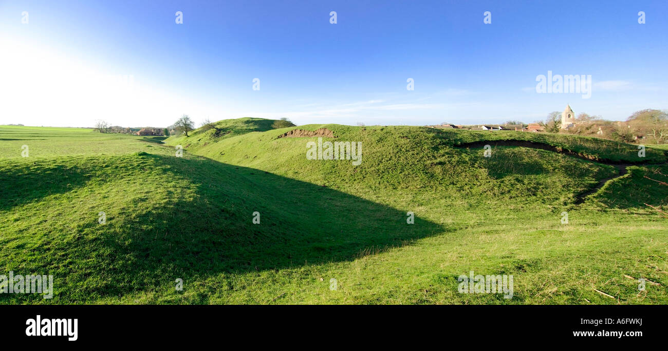 motte and bailey castle yelden bedfordshire Stock Photo - Alamy
