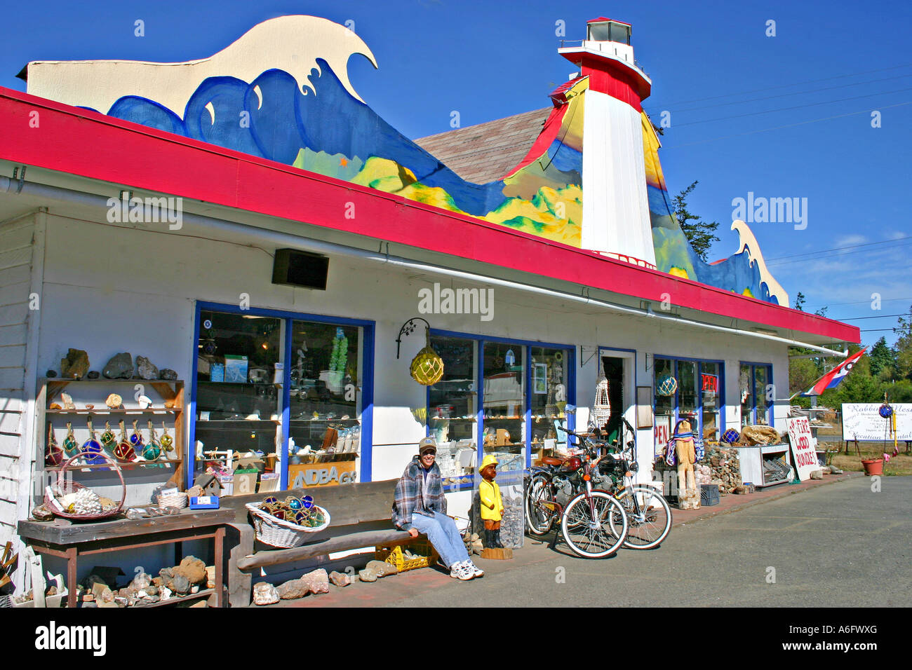 Colorful souvenir store Bandon Oregon Stock Photo - Alamy