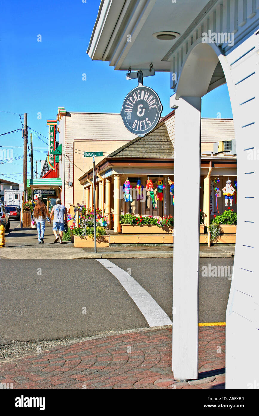 people walking downtown Florence Oregon Stock Photo - Alamy