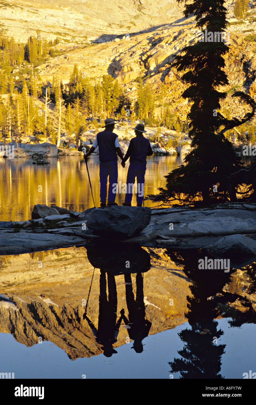Mirror lake yosemite hike hi-res stock photography and images - Alamy