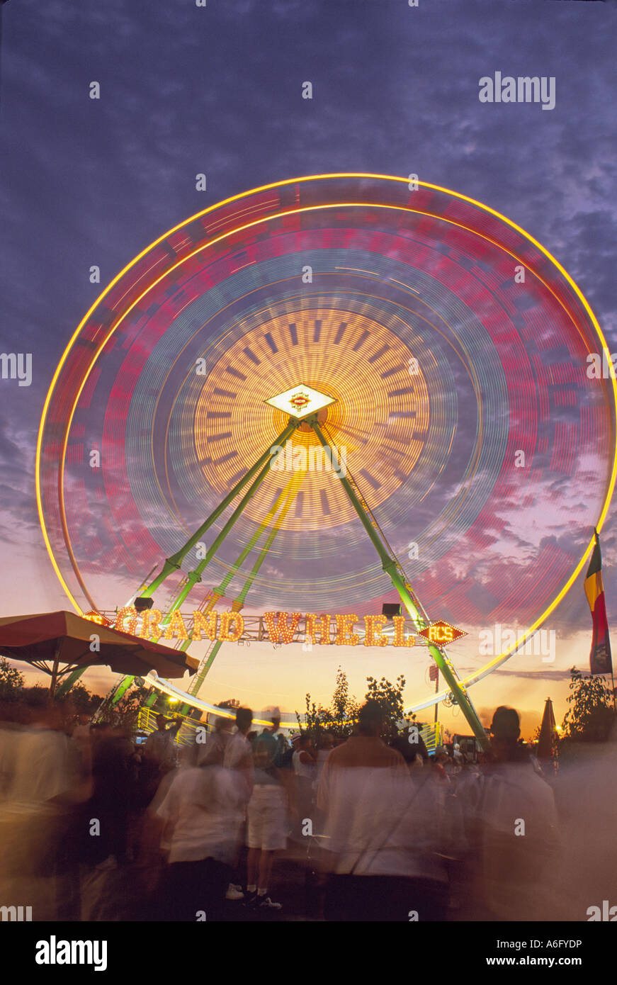 ferris wheel rotation motion dusk California State Fair Sacramento ...