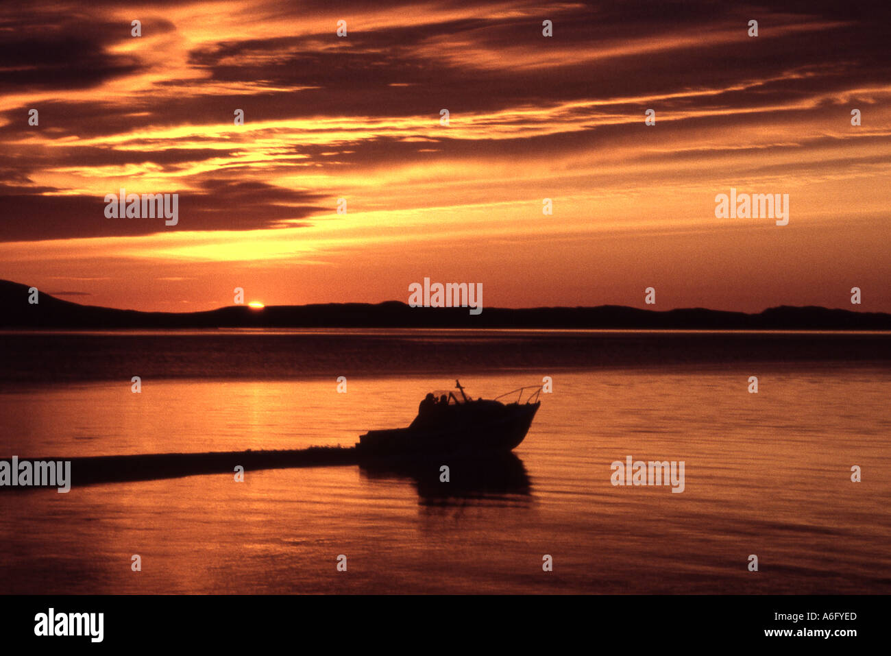 Poolewe At Sunset High Resolution Stock Photography and Images - Alamy
