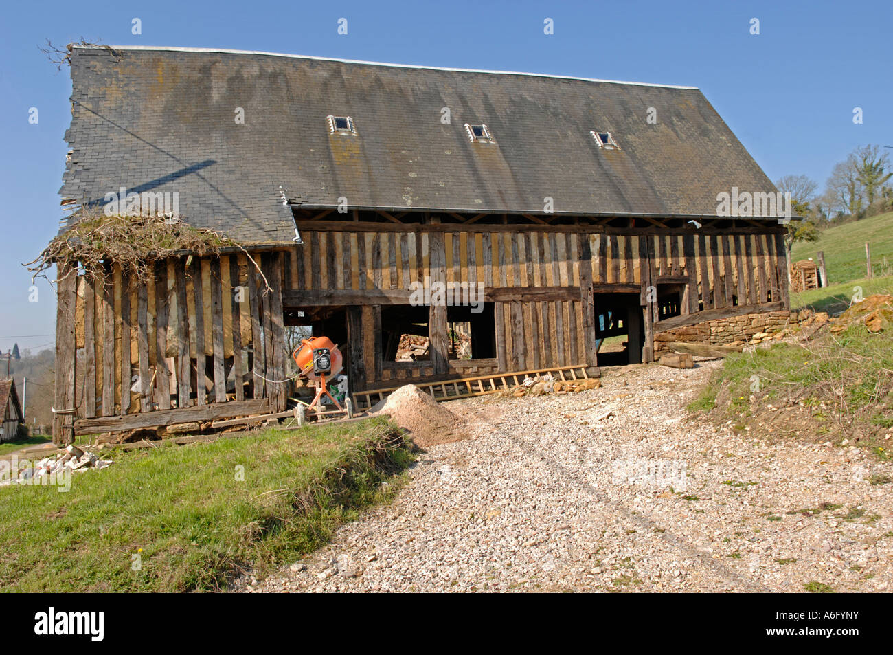 Colombage building in france hi-res stock photography and images - Alamy