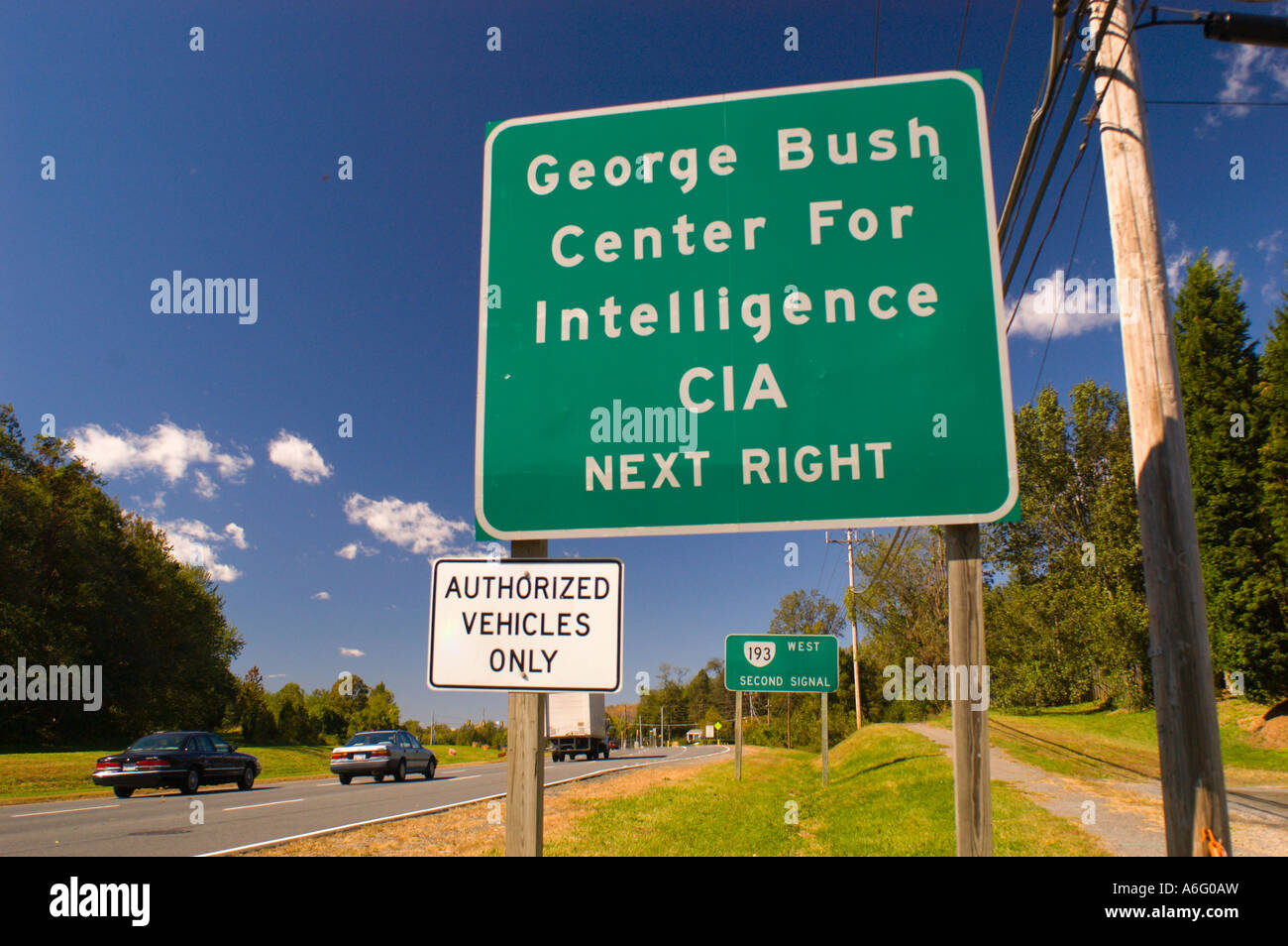 McLEAN VIRGINIA USA Road sign for CIA George Bush Center for ...