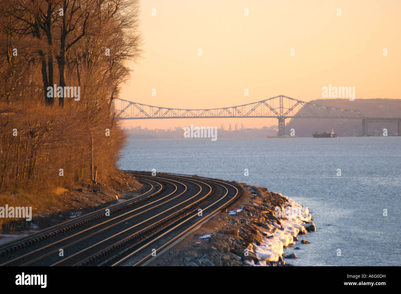 Metro North commuter train railroad line on Hudson River Scarborough New York Tappan Zee Bridge ...