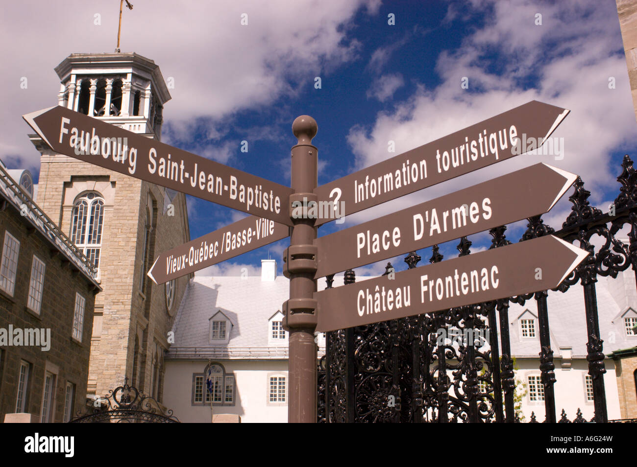 QUEBEC CITY QUEBEC CANADA Street signs in historic Old Quebec Stock ...