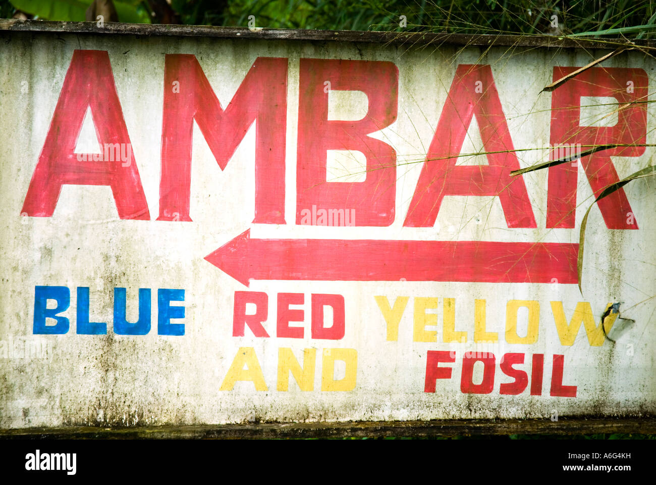 Sign on wall, mountain road from Sosua to Santiago, Dominican Republic ...