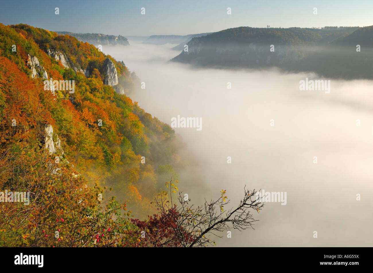 Fog in the upper Danube valley with autumn colours, Swabian Alb, Baden ...