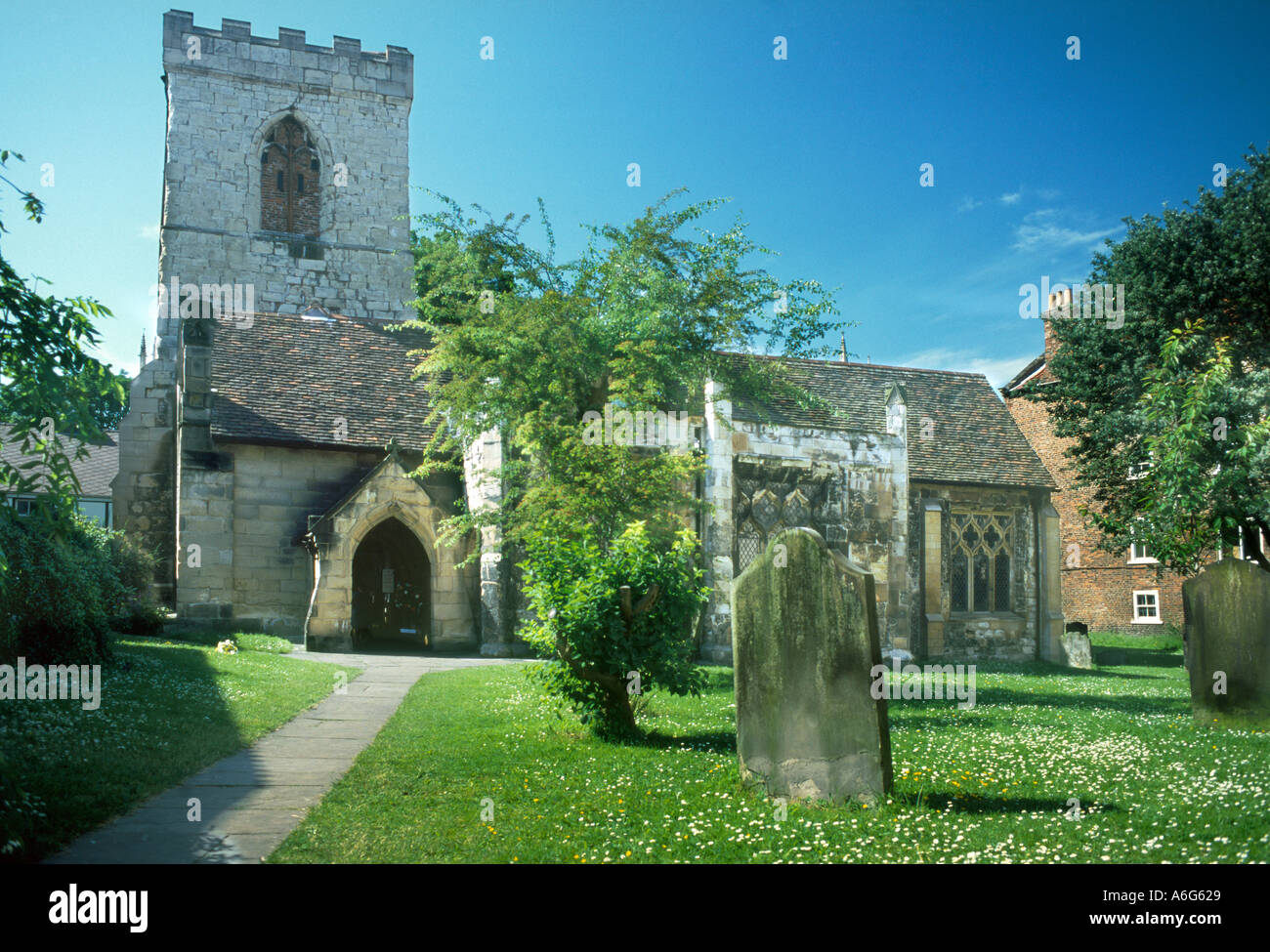 Holy trinity church goodramgate hi-res stock photography and images - Alamy