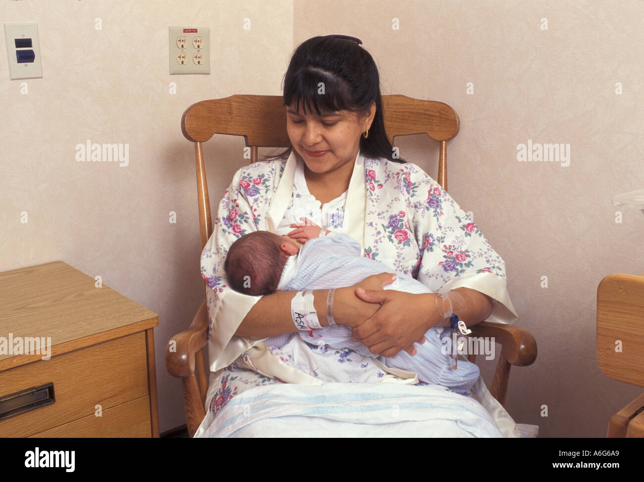 SCIENCE MEDICAL Maternity Stock Photo - Alamy
