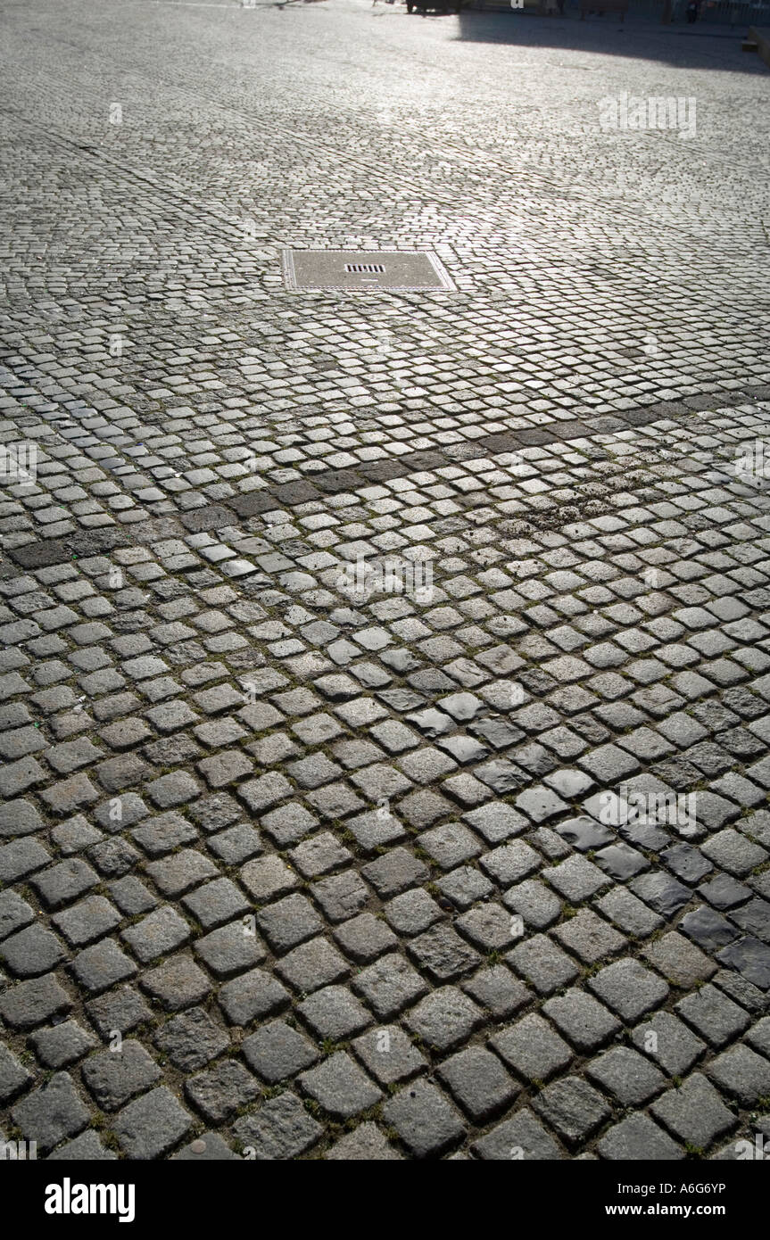 Pavingstone hi-res stock photography and images - Alamy