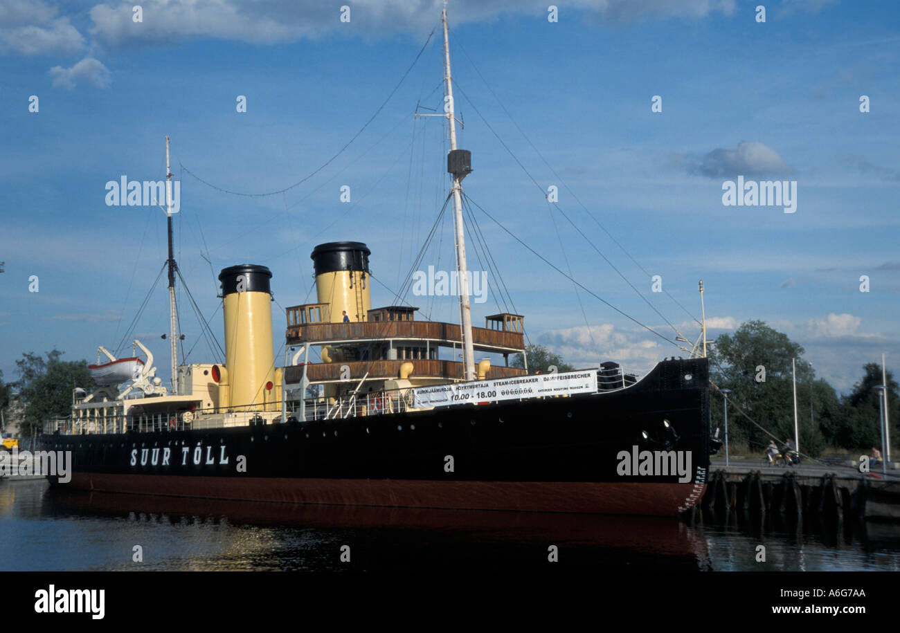 Old steam ship hi-res stock photography and images - Alamy