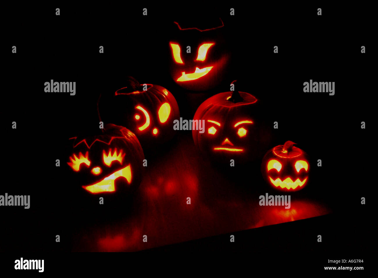 jack o lantern family Stock Photo - Alamy