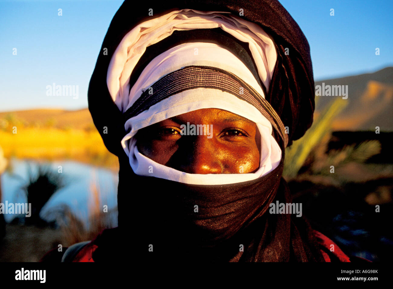 Tuaregs with traditional clothing hi-res stock photography and images ...
