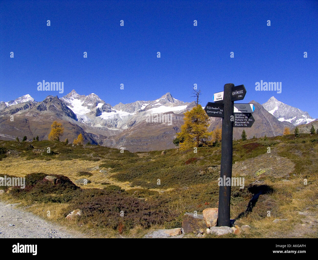 direction sign for walkers, Switzerland, Zermatt Stock Photo - Alamy