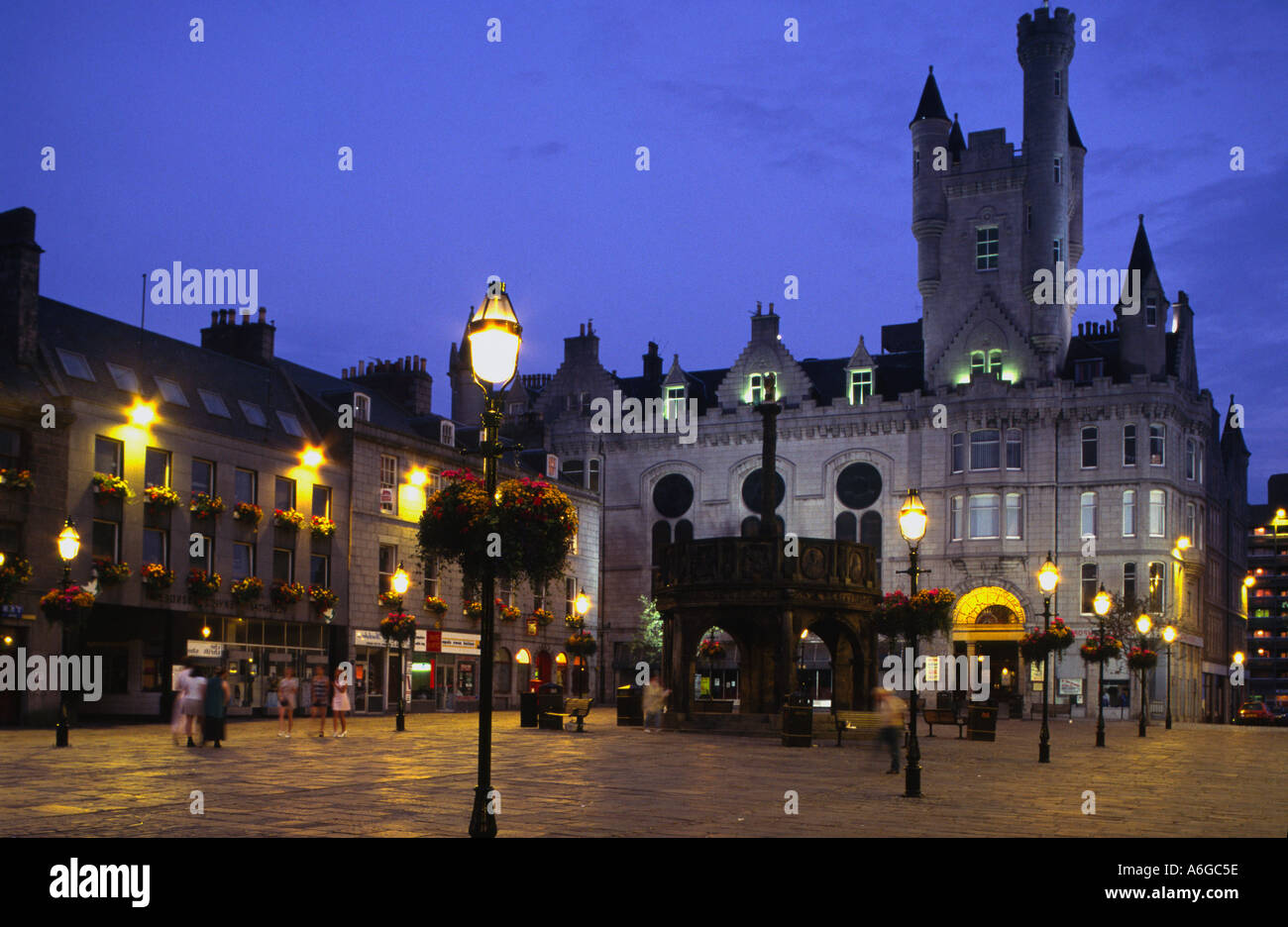 Mercat Cross Aberdeen Scotland Stock Photos & Mercat Cross Aberdeen ...