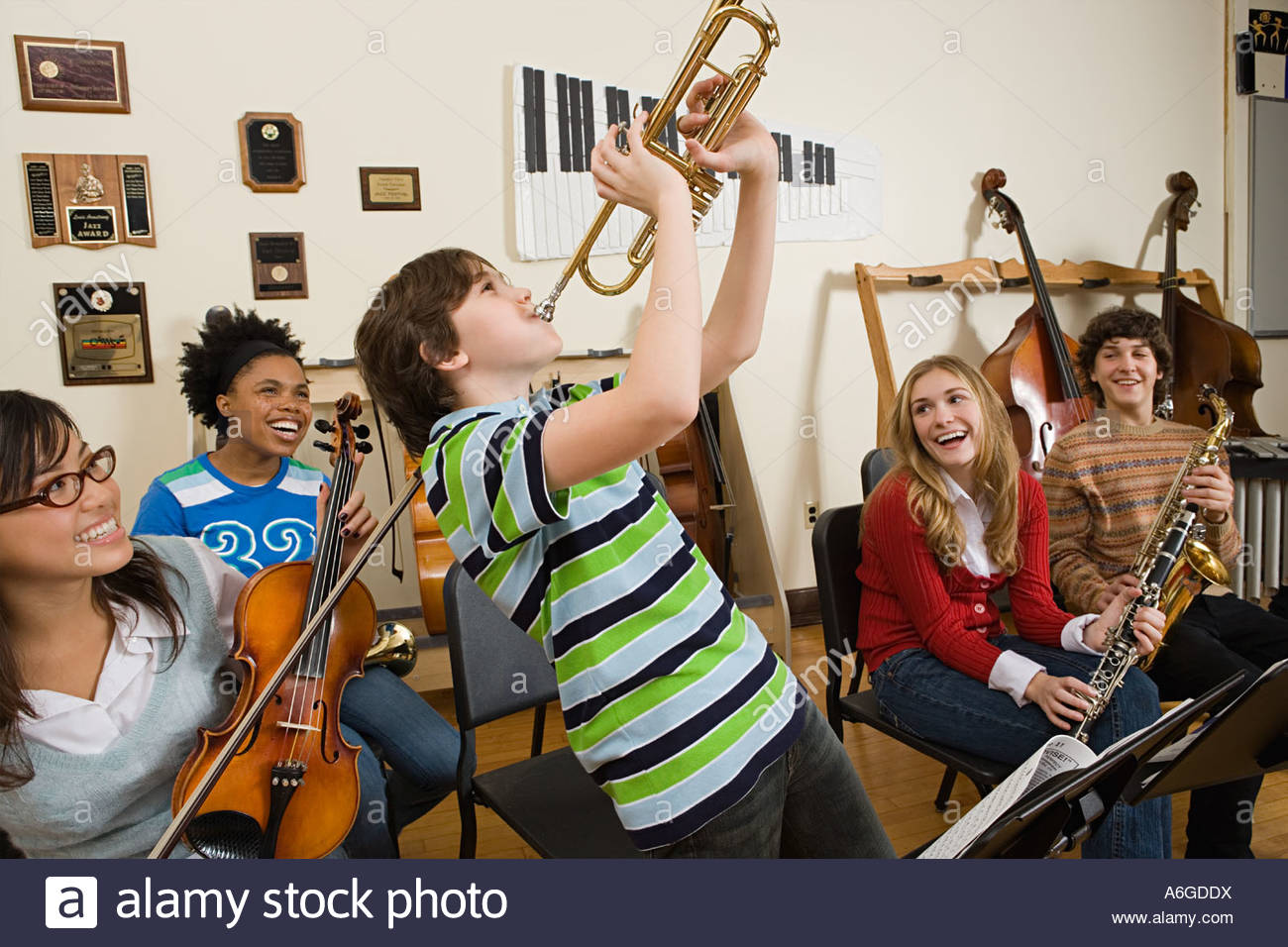 Playing Trumpet Stock Photos & Playing Trumpet Stock Images - Alamy