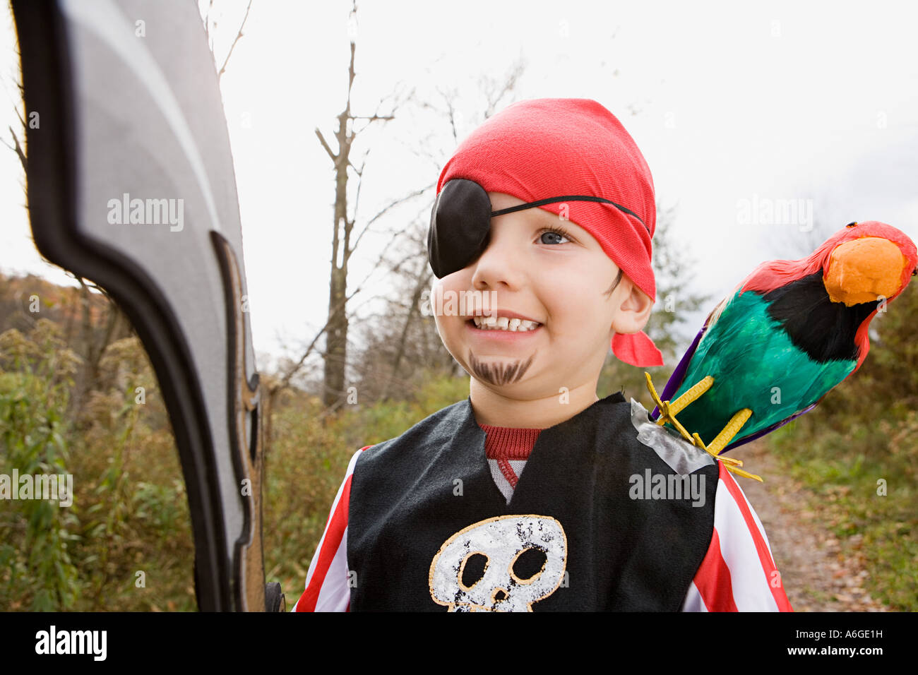 Child pirate hi-res stock photography and images - Alamy