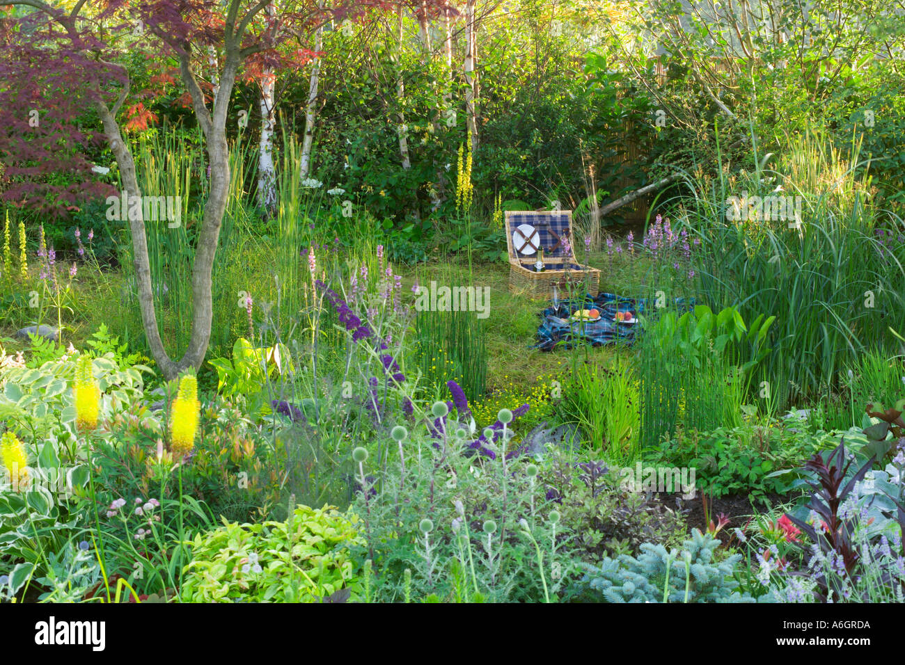 Hampton Court Flower Show 2003 Stock Photo - Alamy