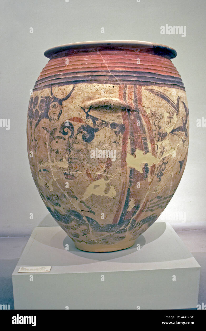 Cycladic Pottery High Resolution Stock Photography and Images - Alamy