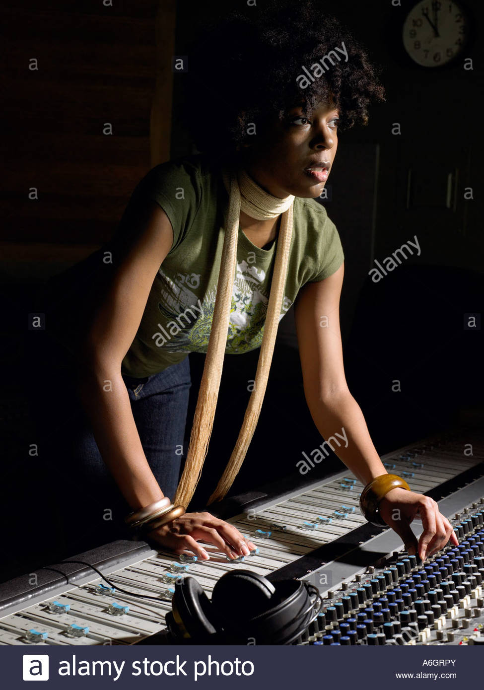 Mixing Desk Headphones Stock Photos & Mixing Desk Headphones Stock ... Mixing Desk Headphones Stock Photos & Mixing Desk Headphones Stock ...