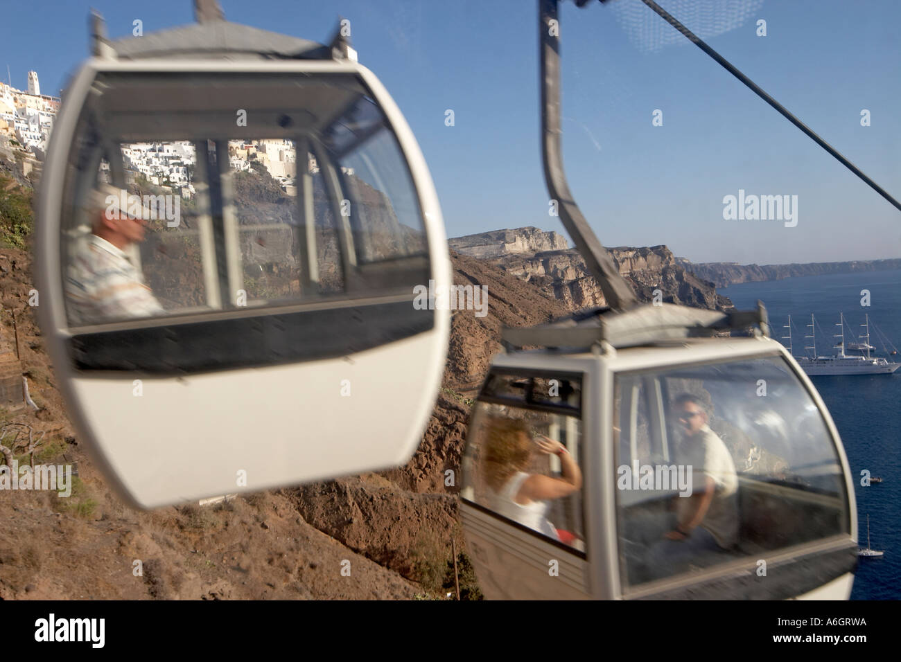 Swiss built cable car hi-res stock photography and images - Alamy