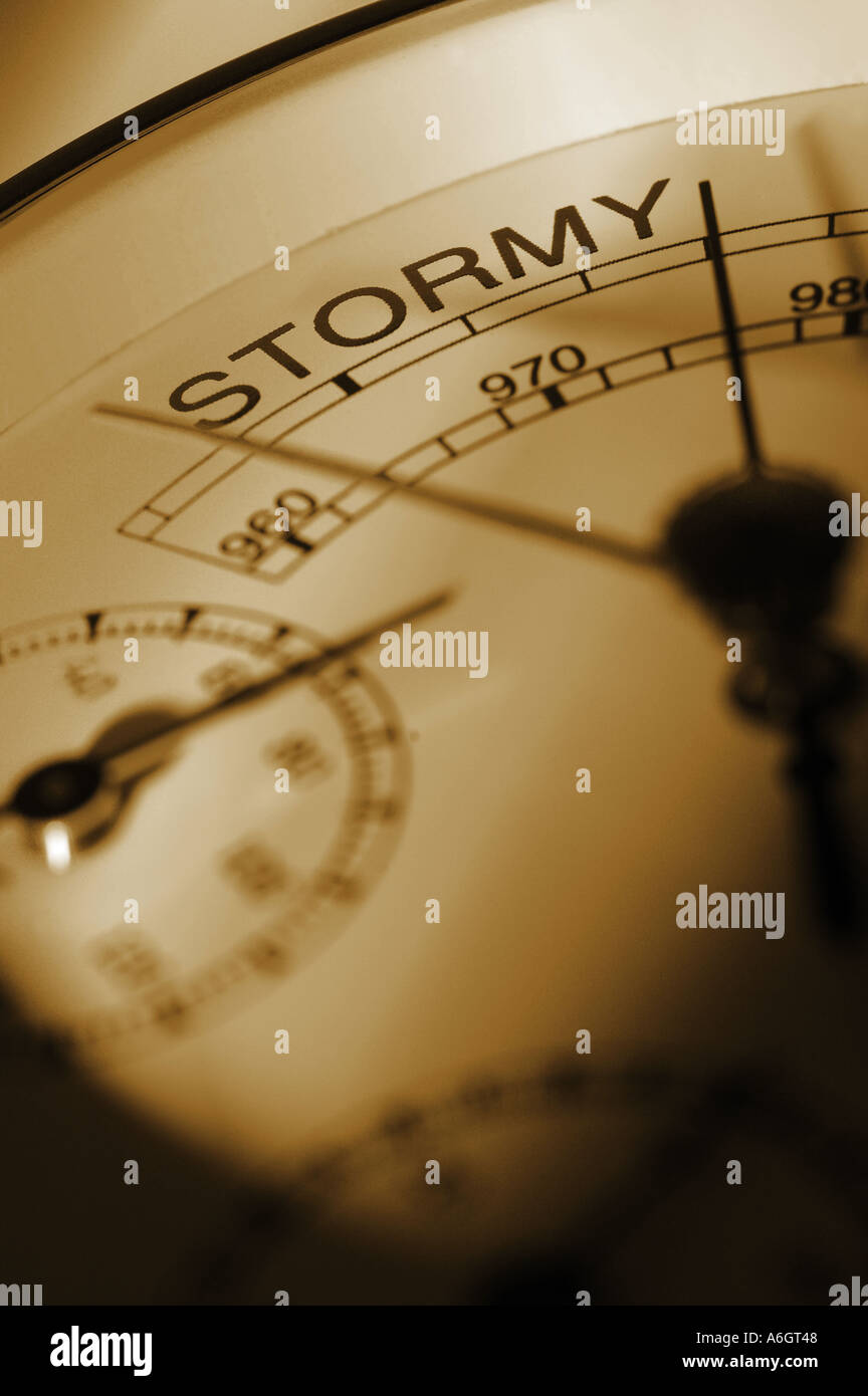 Old fashioned barometer hi-res stock photography and images - Alamy