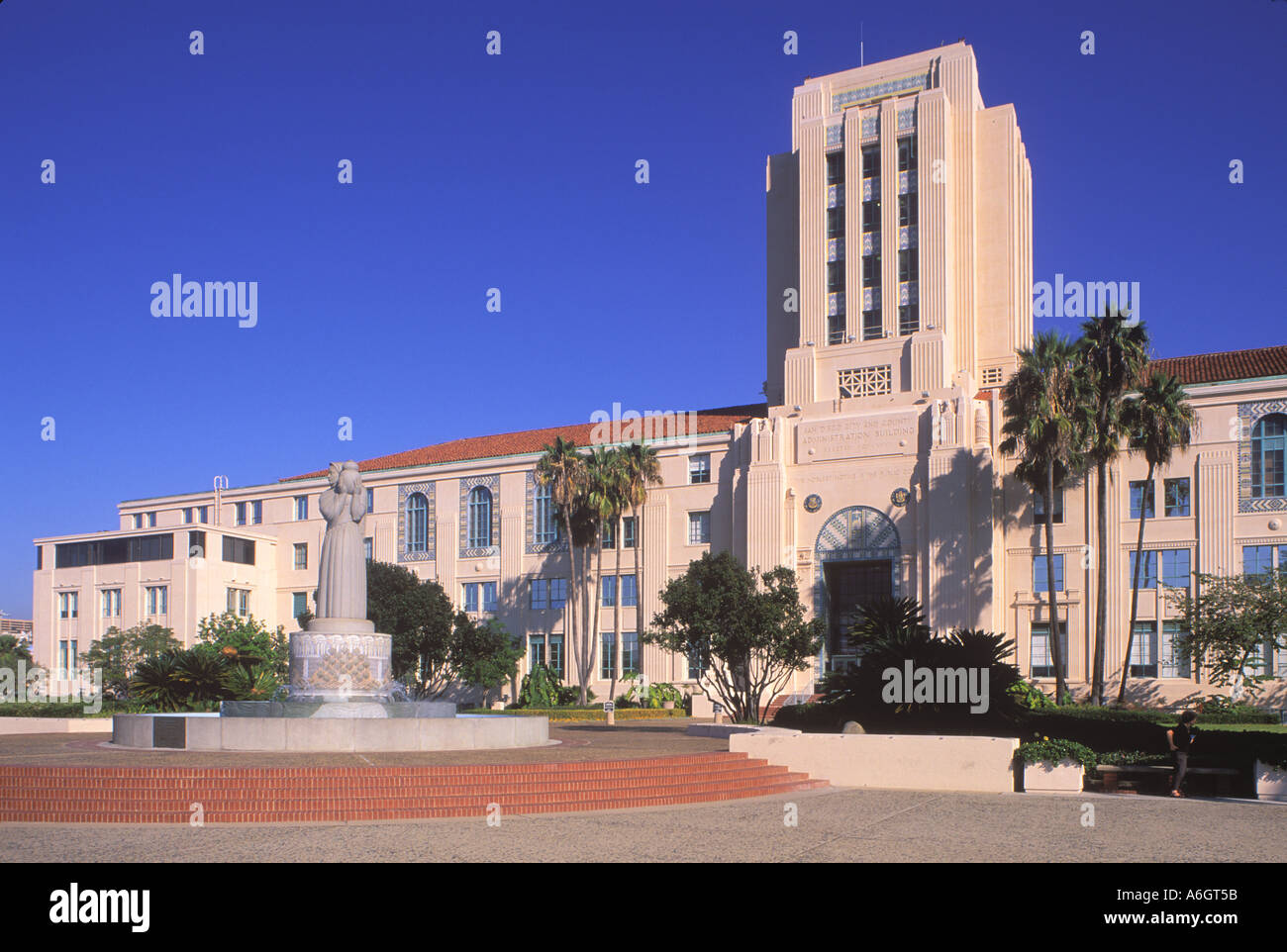 San diego county administration building hi-res stock photography and ...