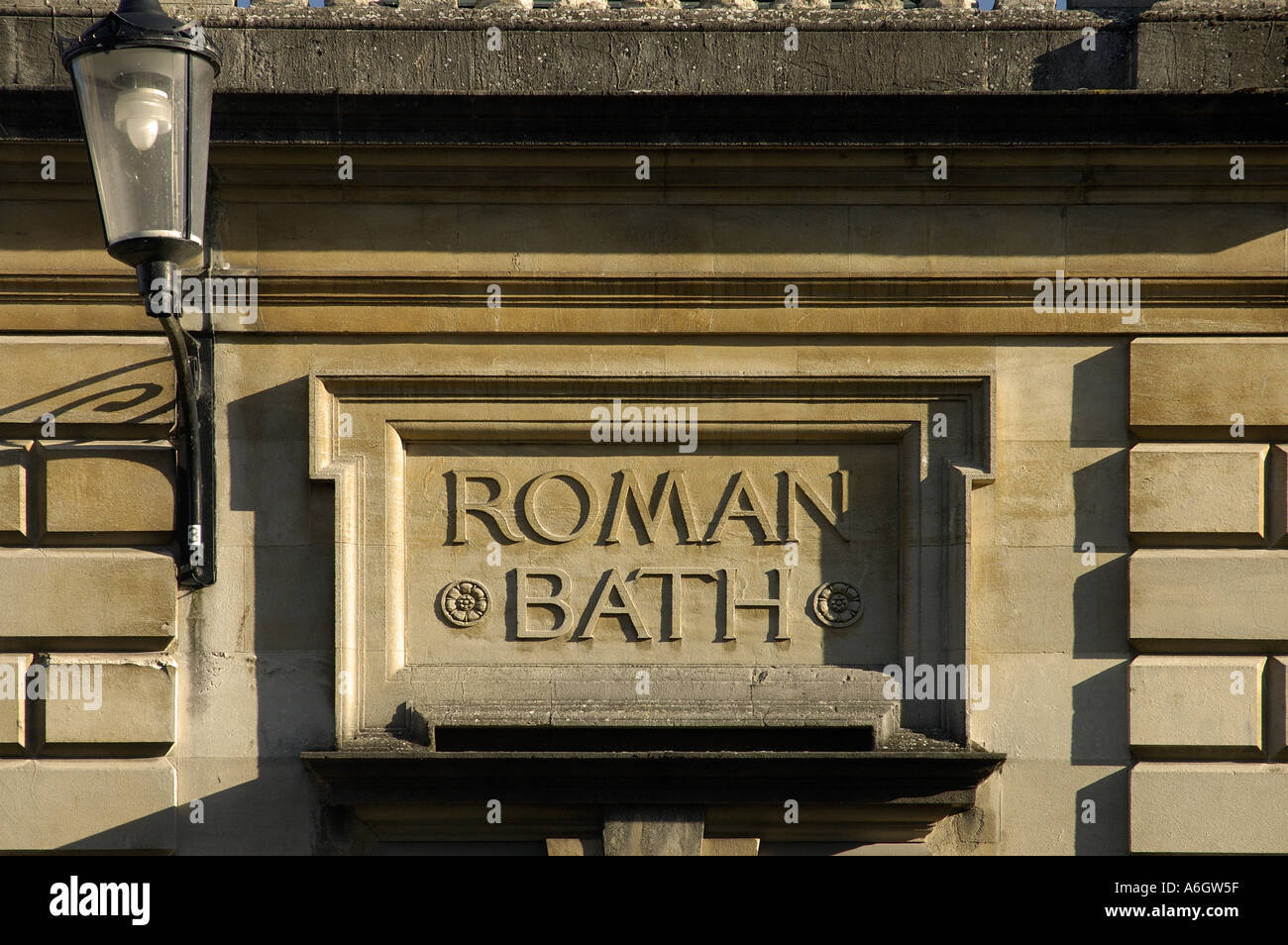 Roman baths britain bathing hi-res stock photography and images - Alamy