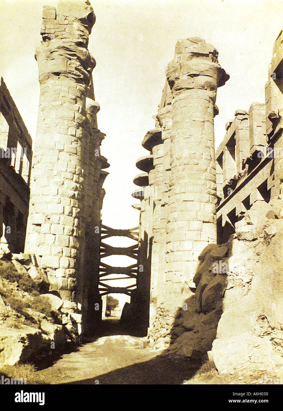 Egypt old photograph of the Karnak temple XIXc Stock Photo - Alamy