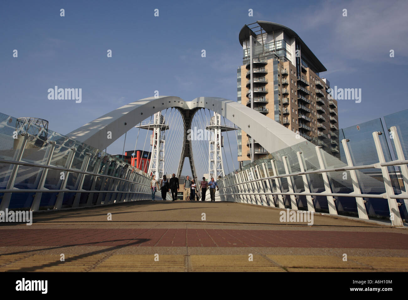New footbridge and Imperial Point high rise block Salford Quays ...