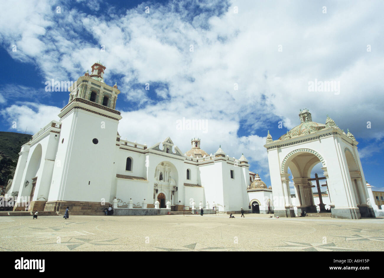 Copacabana cathedral bolivia Stock Photo - Alamy