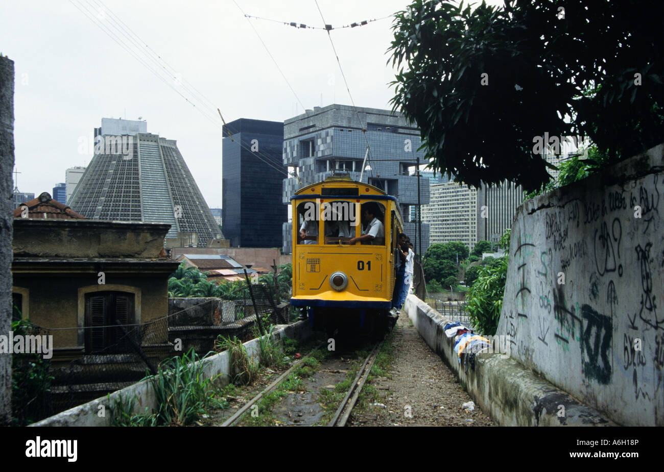 Tram in rio de janeiro Stock Photo - Alamy