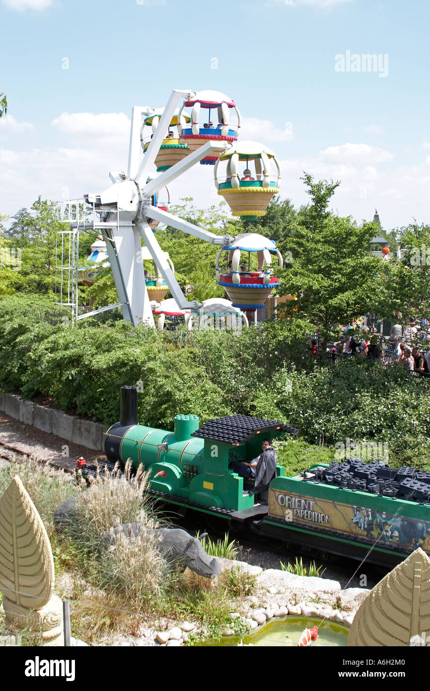 Orient Expedition steam engine train with Brickadilly s Carousel ...