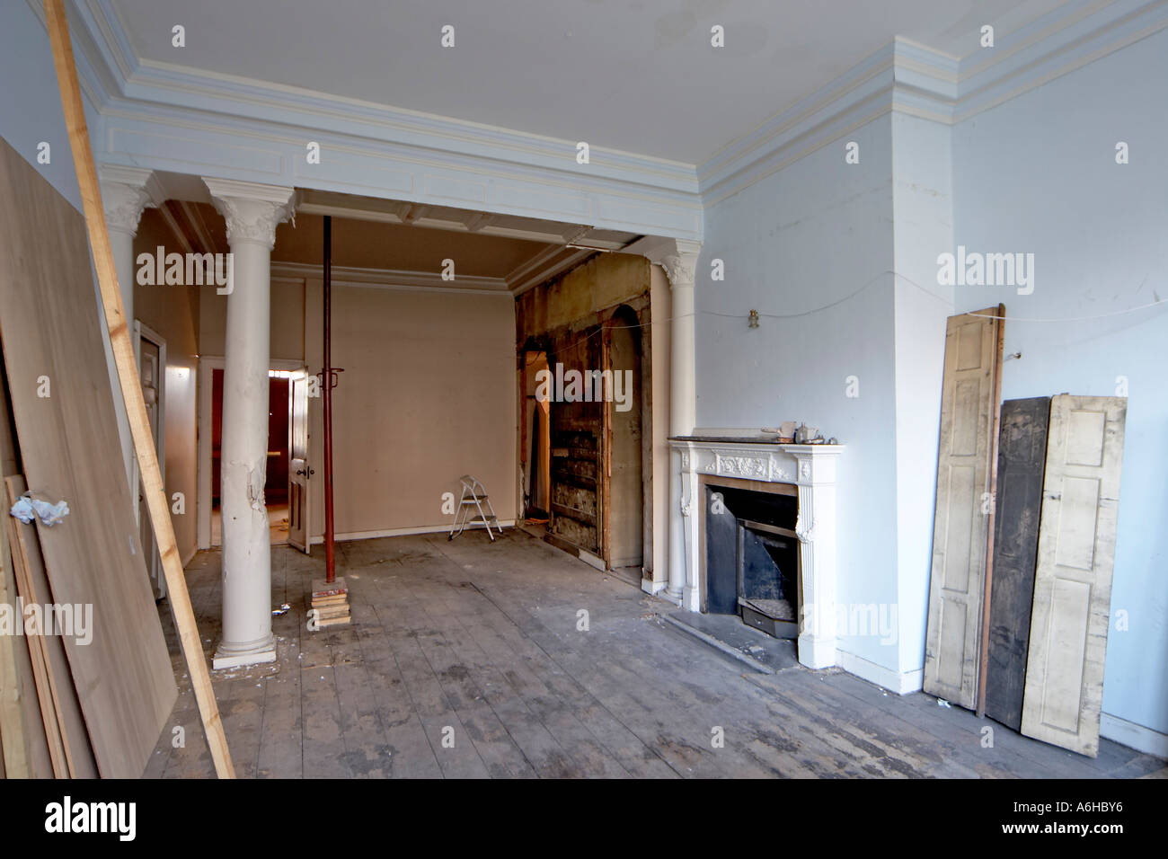 15 Cheyne Walk interior former home of Thomas More prior to restoration ...
