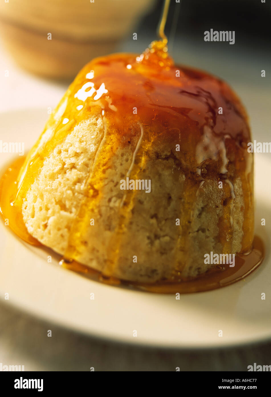Treacle sponge hi-res stock photography and images - Alamy