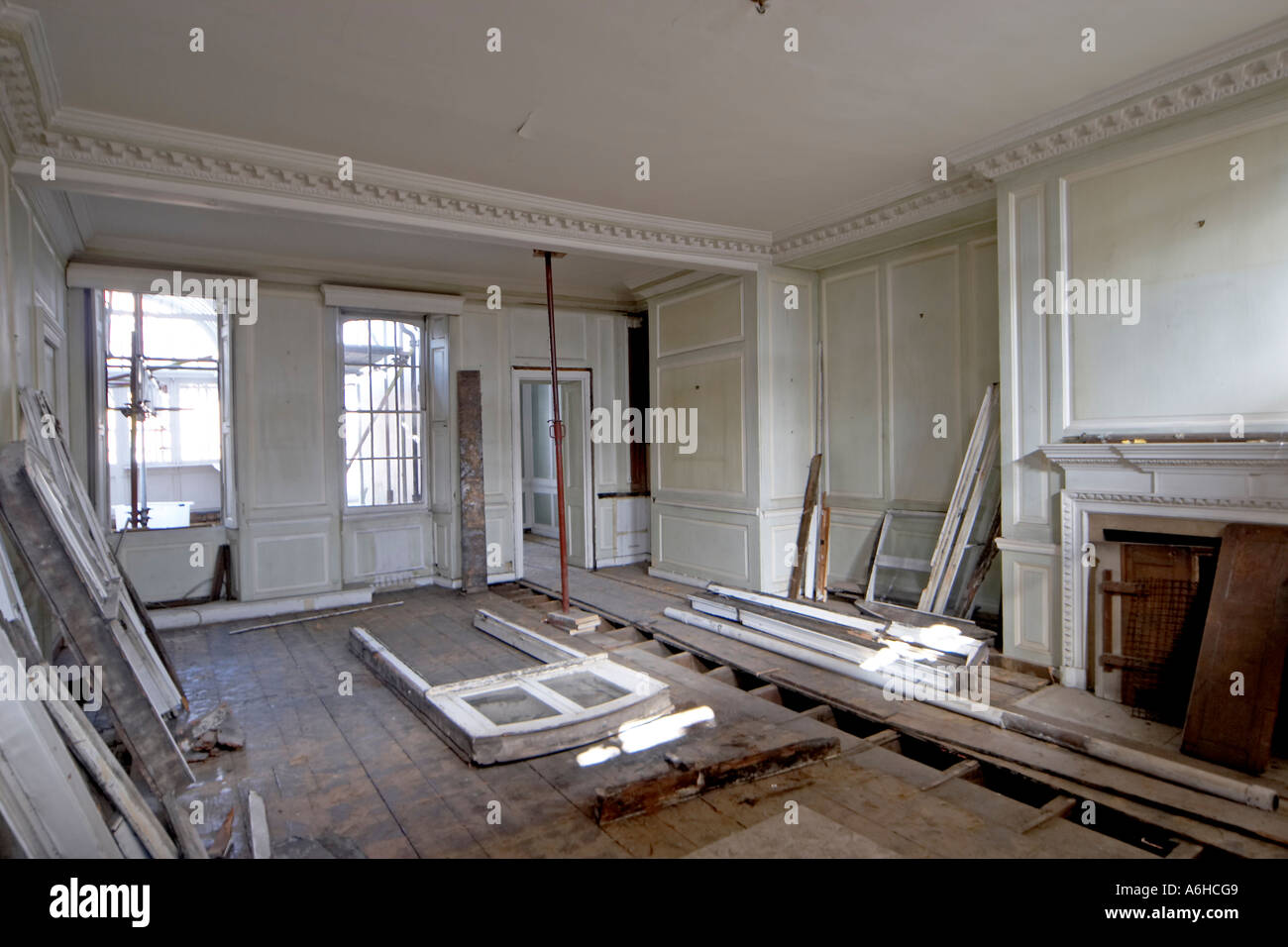 15 Cheyne Walk interior former home of Thomas More during restoration ...