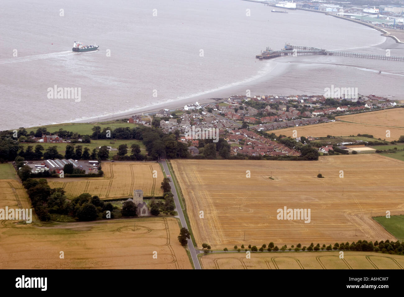 Paull yorkshire aerial hi-res stock photography and images - Alamy