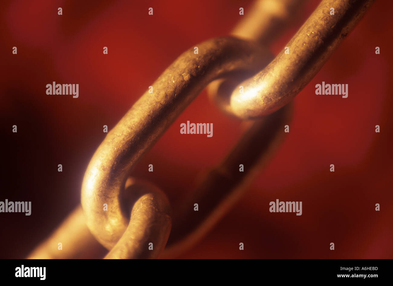 Linked chains hi-res stock photography and images - Alamy