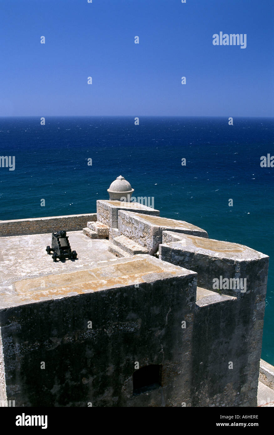 Castillo gris hi-res stock photography and images - Alamy