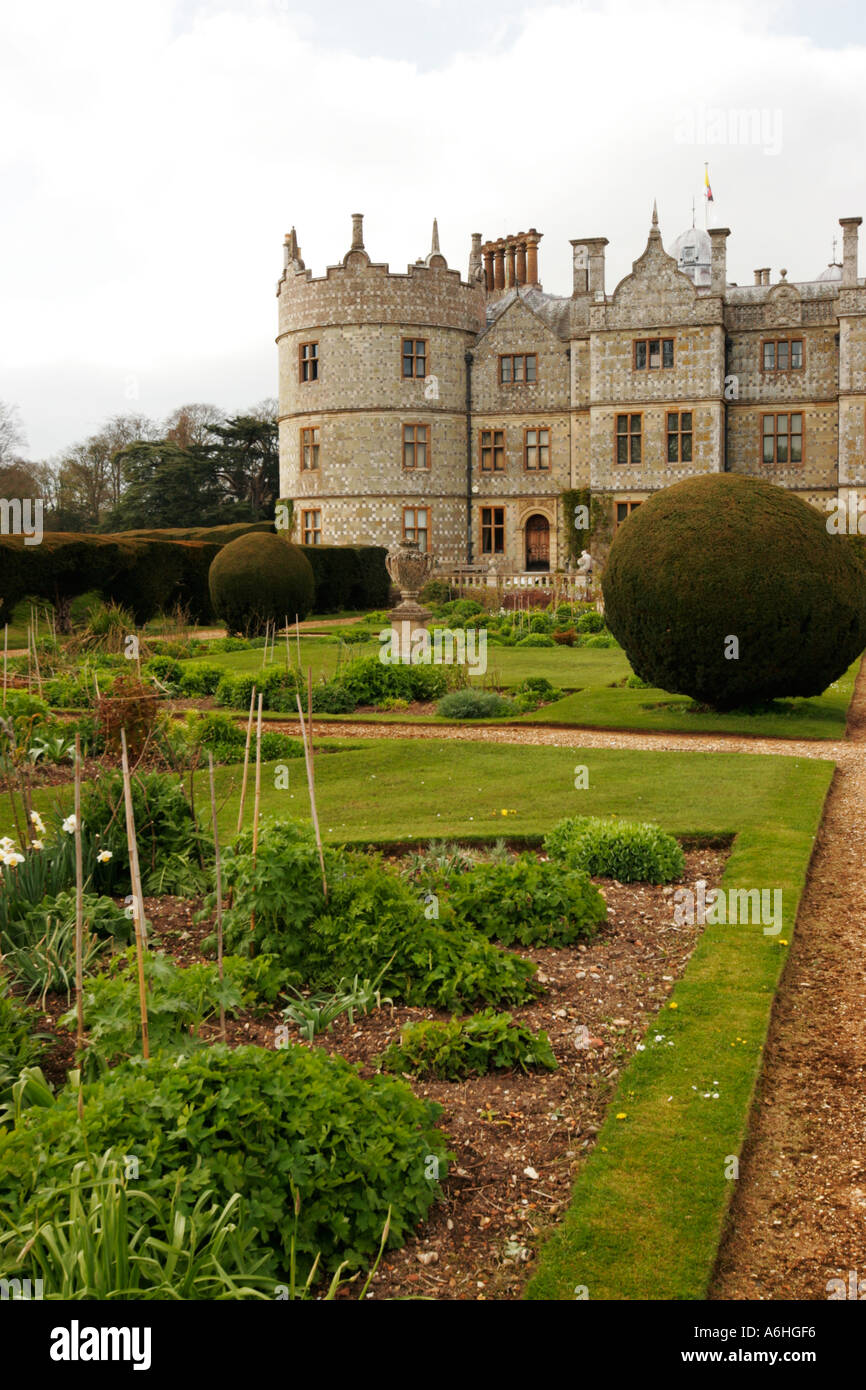 Longford castle hi-res stock photography and images - Alamy