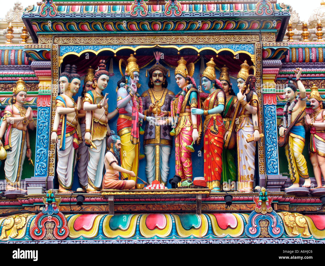 Hindu temple colors hi-res stock photography and images - Alamy