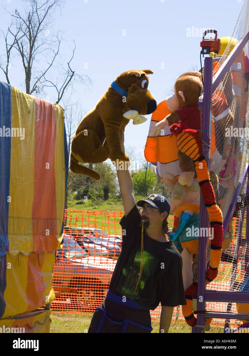 Carnival prize stuffed animal hi-res stock photography and images - Alamy