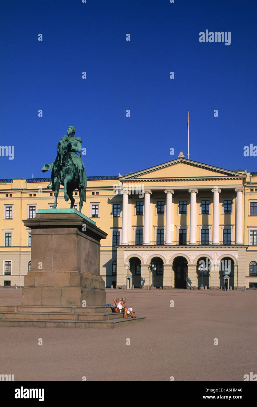 Slottet Royal Palace Oslo Norway Stock Photo - Alamy