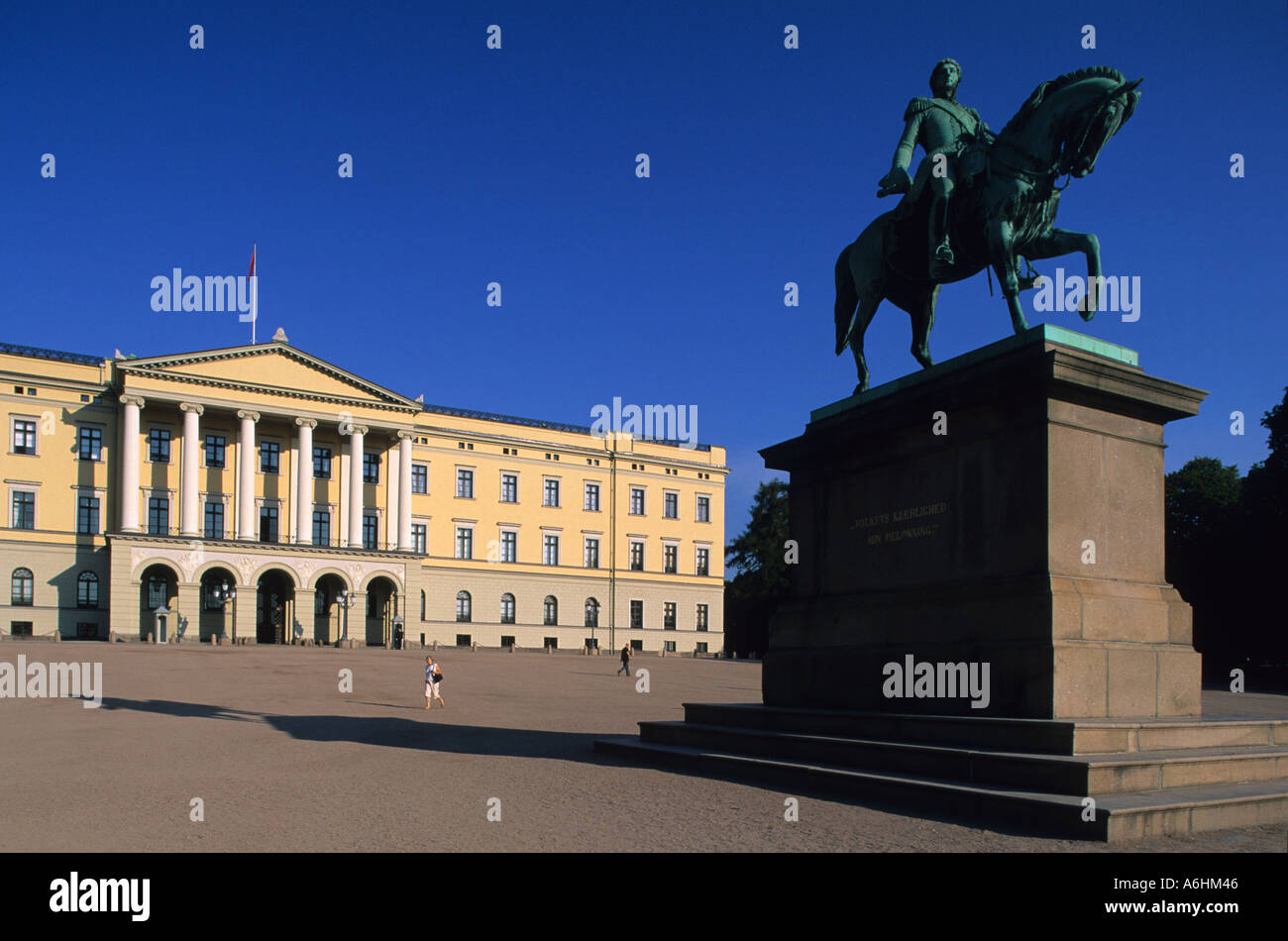 Slottet Royal Palace Oslo Norway Stock Photo - Alamy