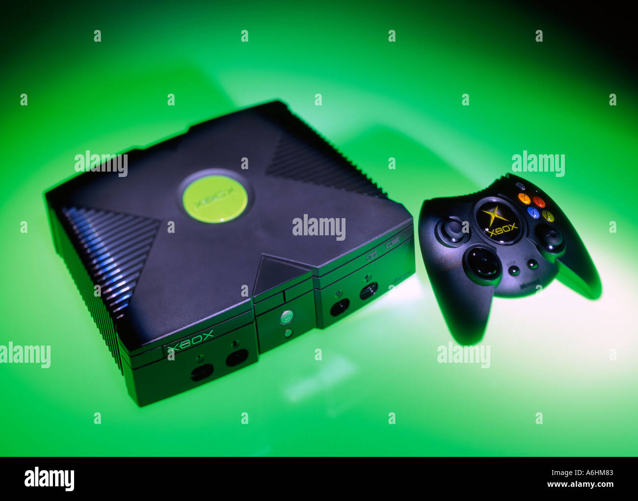 X box hi-res stock photography and images - Alamy