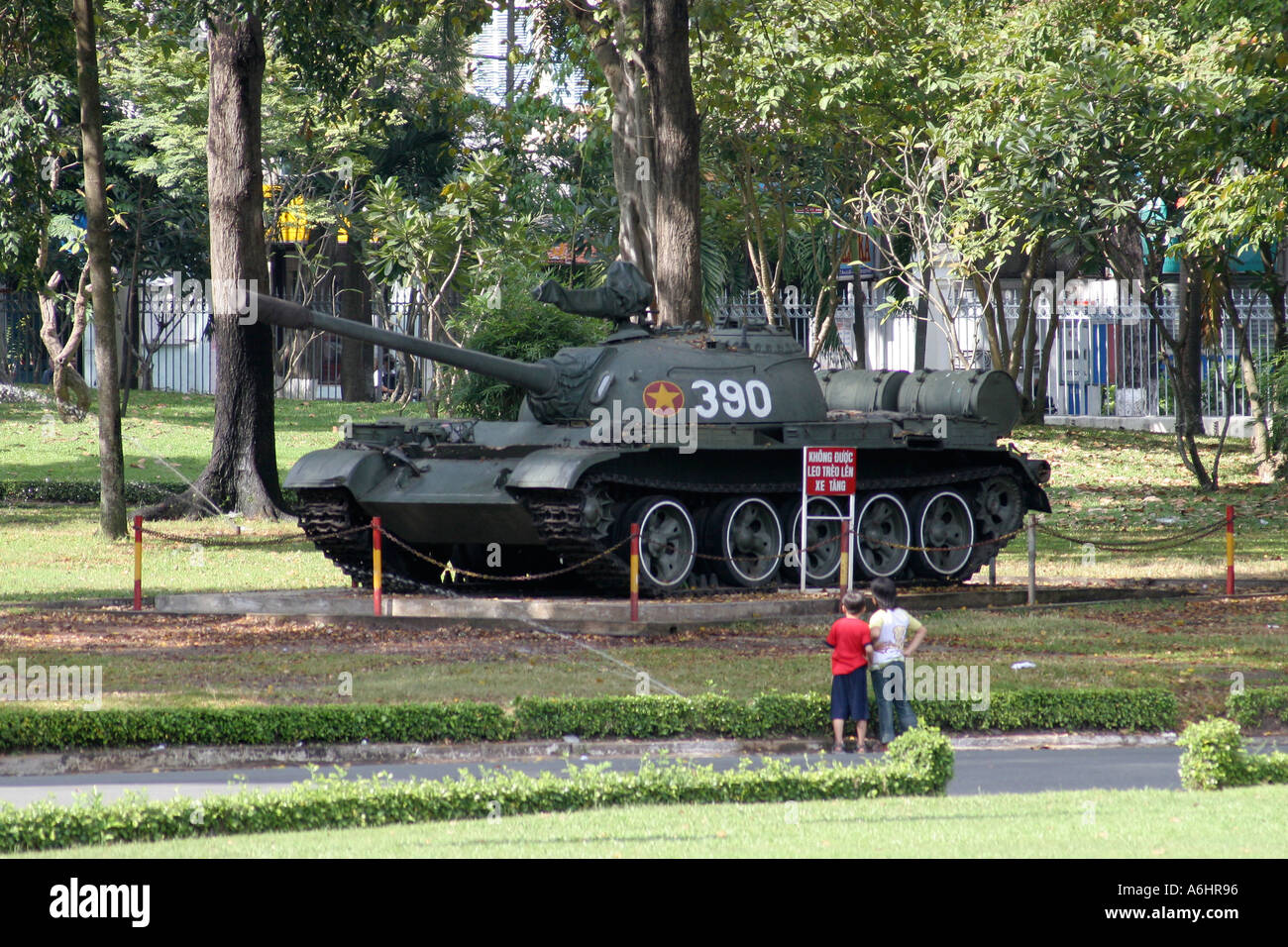 Children vietnam war hi-res stock photography and images - Alamy