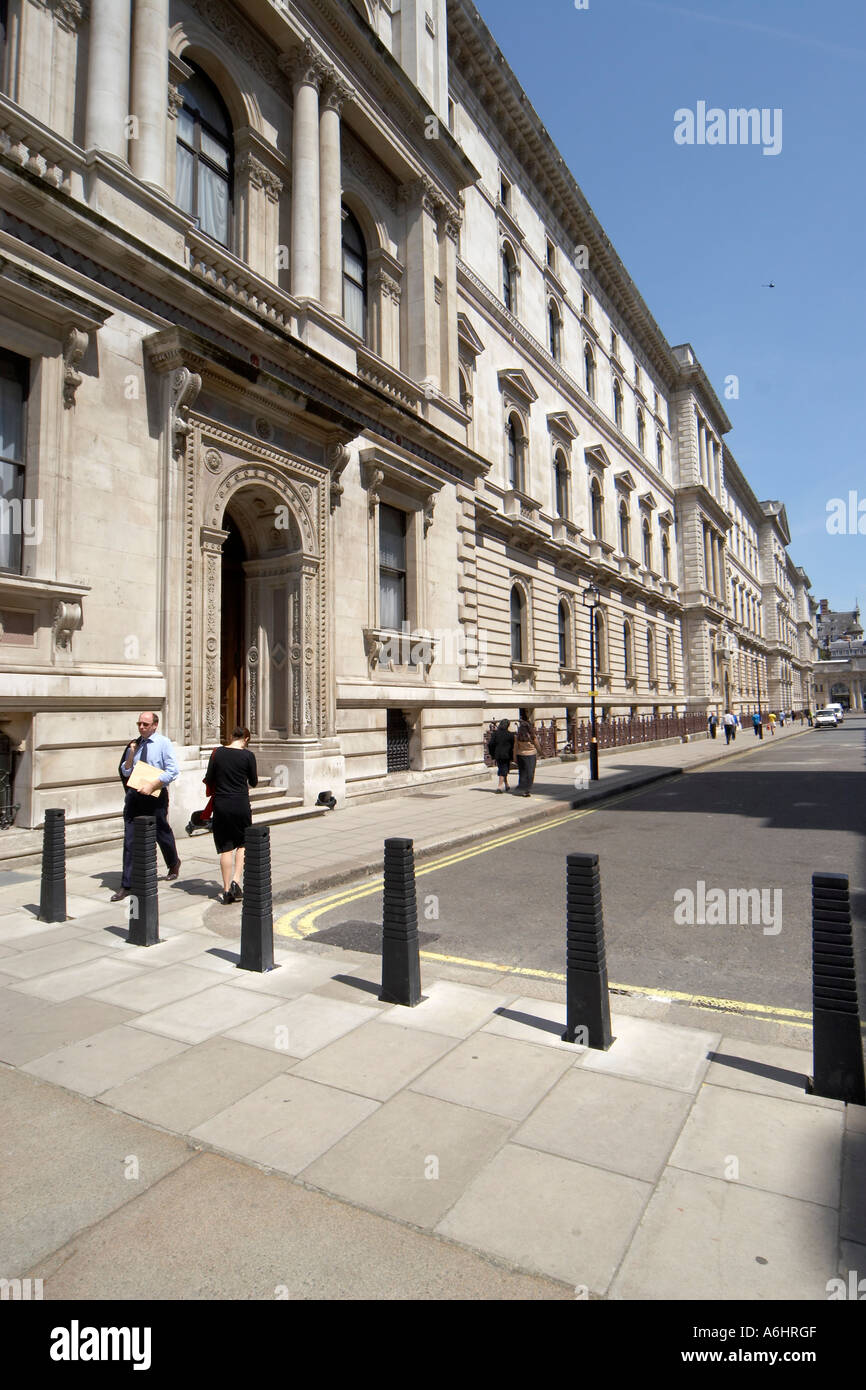 Foreign and Commonwealth building on King Charles St London SW1 England ...