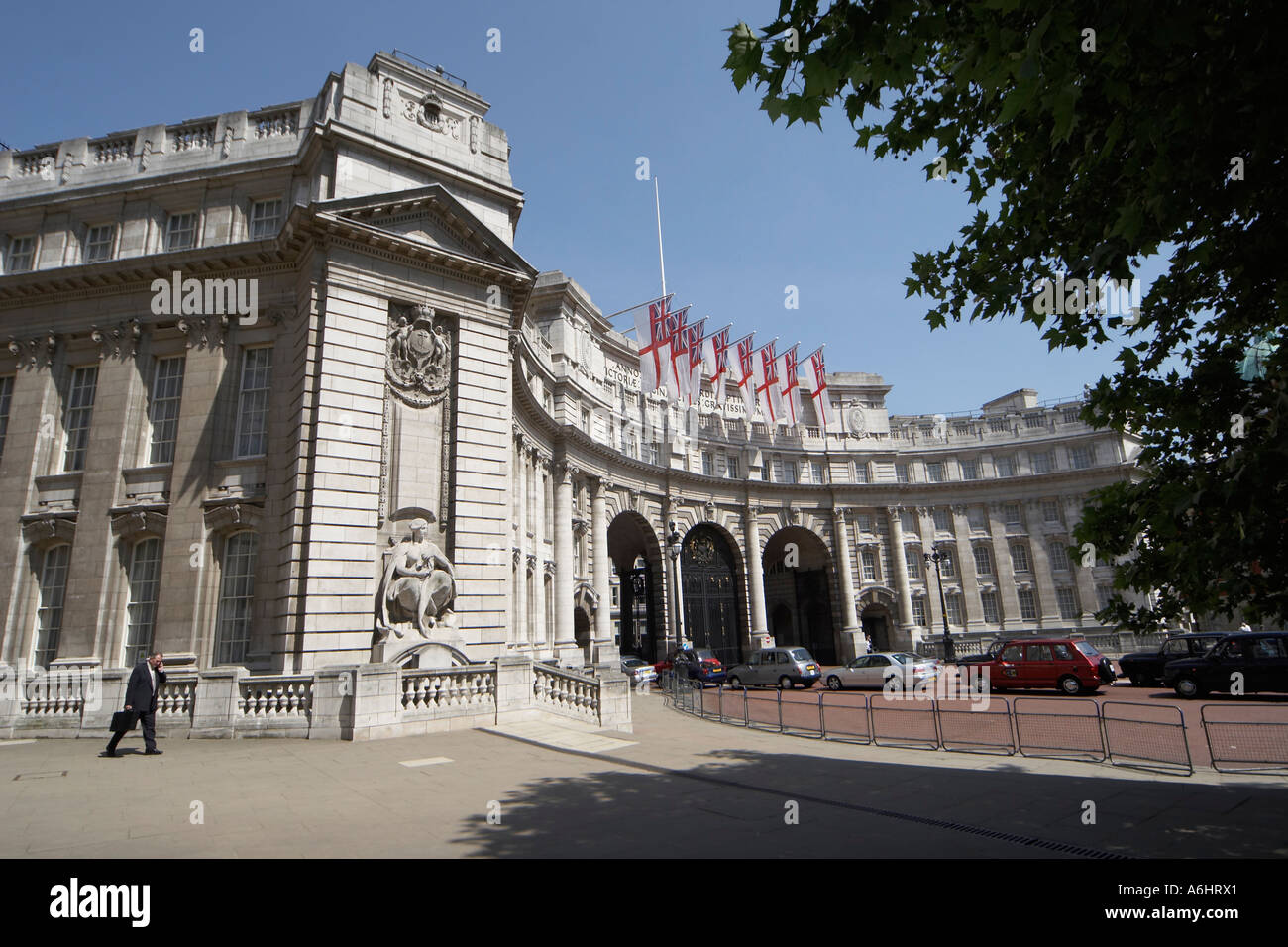 Admiralty Arch Historic landmark building London SW1 England UK Stock ...